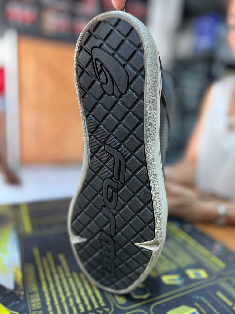 Forma – Hyper Dry – Motouring Chile Ltda.